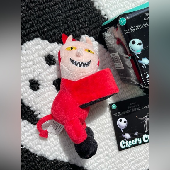 Disney | Toys | Creepy Cuff Disney Nightmare Before Christmas Blind Box ...